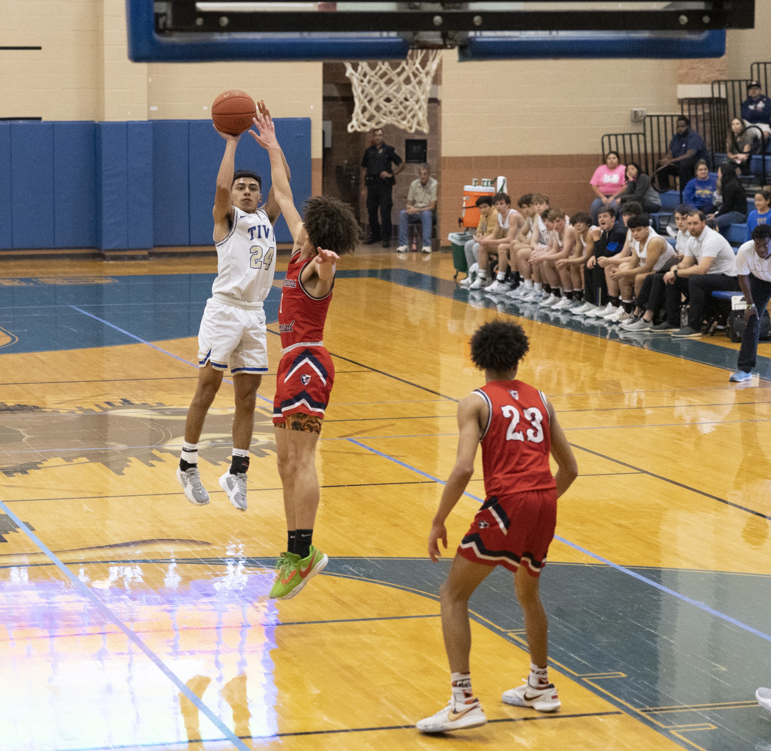 Photo gallery: Tivy boys basketball routs Veterans Memorial – The Kerr ...