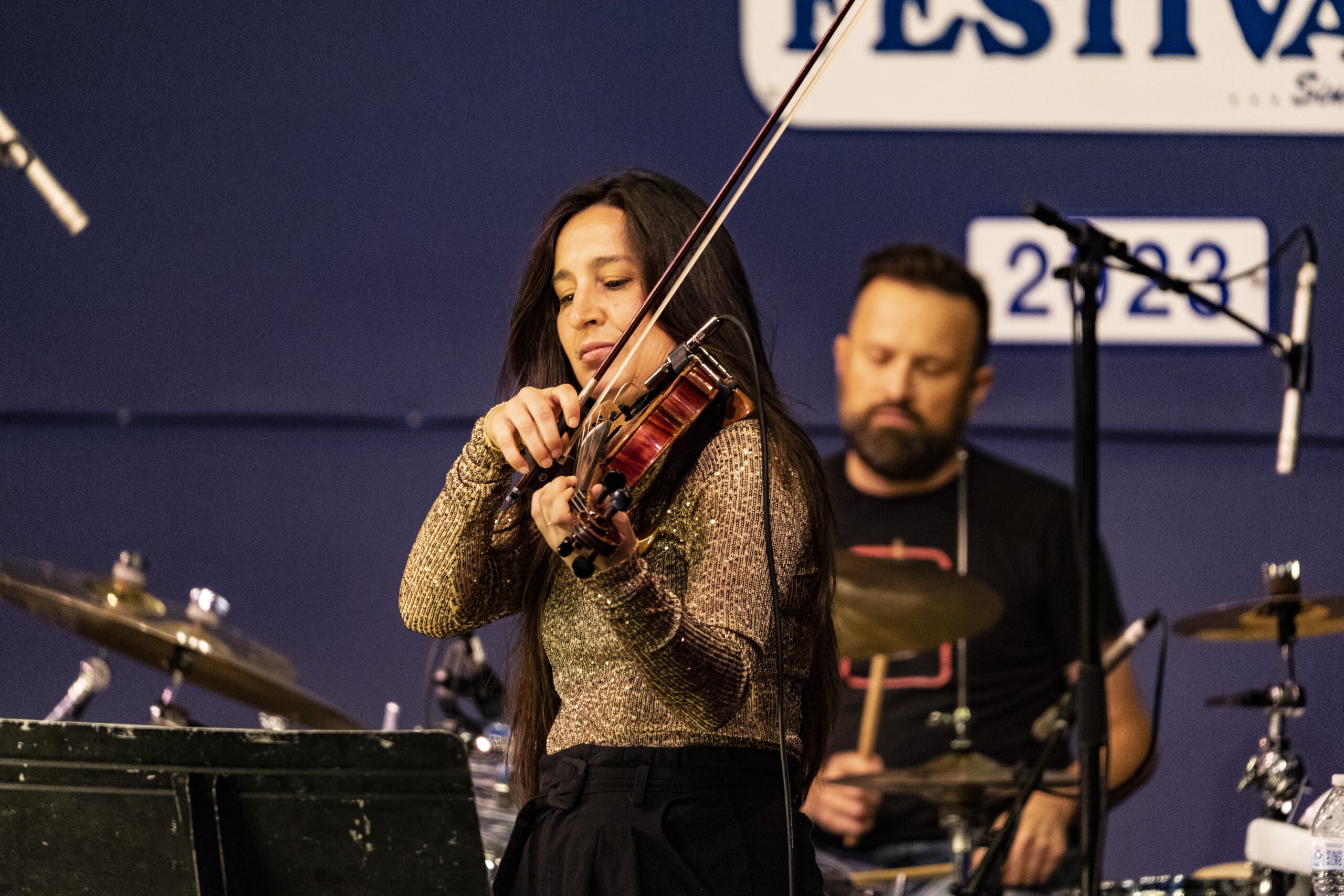 Photo gallery: Ray Prim Band lights up Folk Festival – The Kerr County Lead