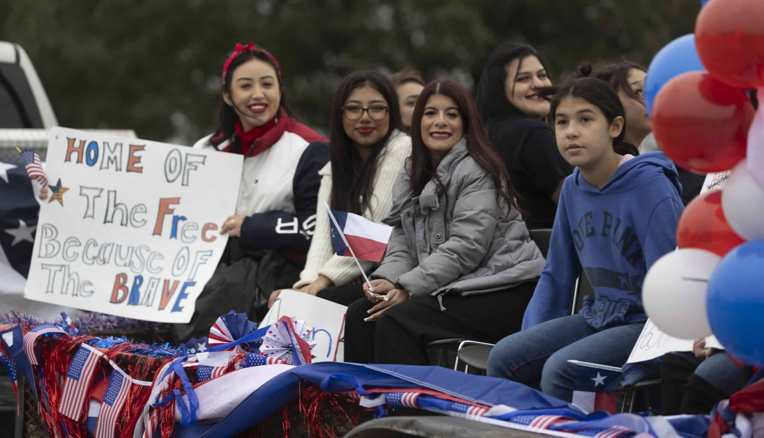 Photo gallery: 2023 Kerrville Veterans Parade – The Kerr County Lead