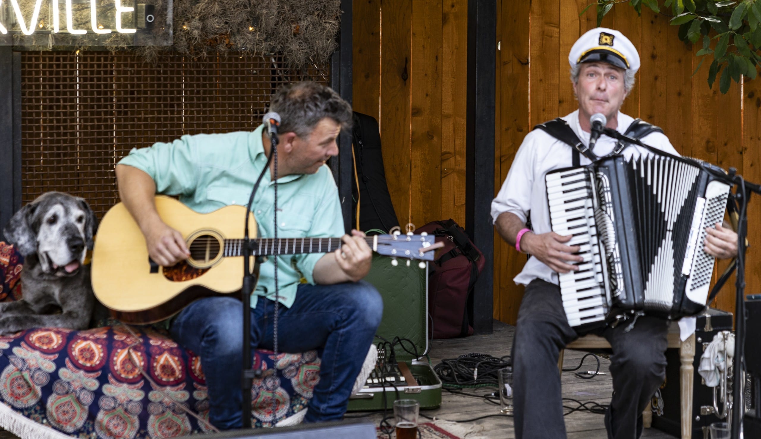 Photo gallery: Aaron Lacombe & Friends at Pint and Plow – The Kerr ...